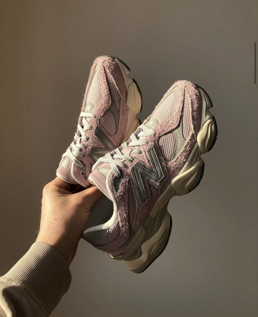 Un sample pour la New Balance 9060 “Sakura” – Fit Them All