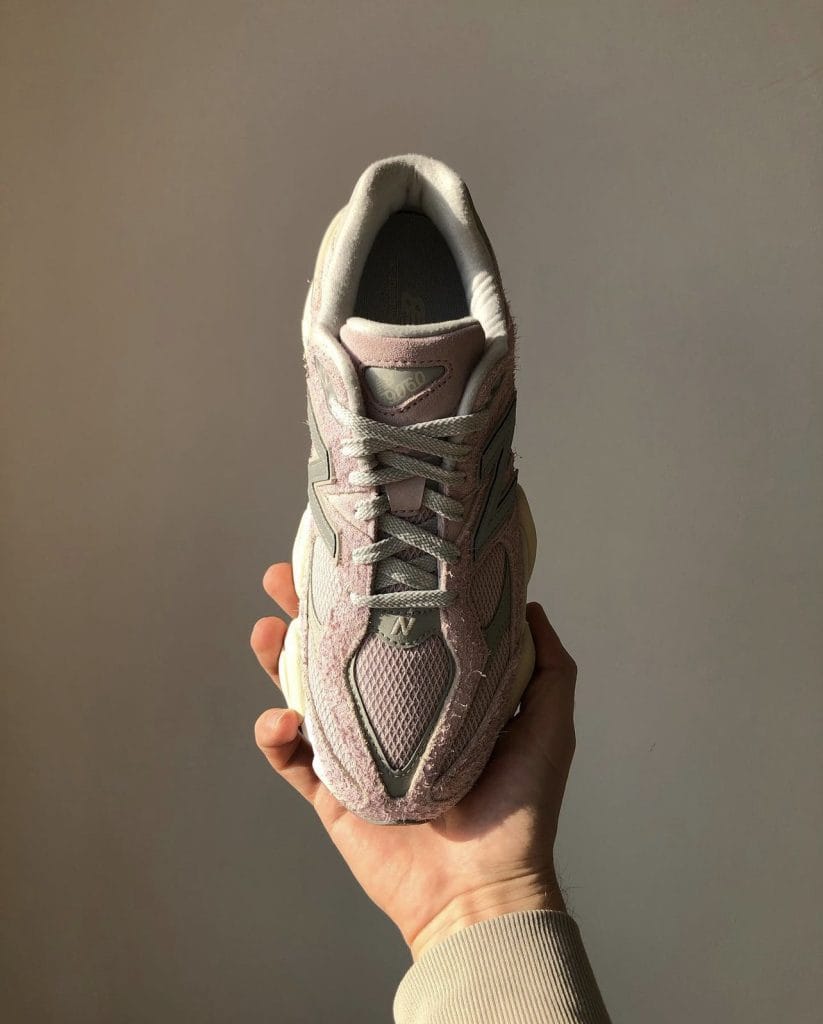 Un sample pour la New Balance 9060 “Sakura” – Fit Them All